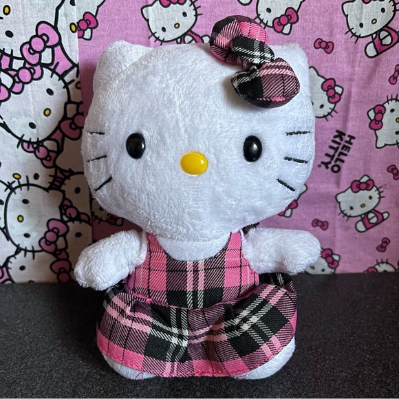 Hello Kitty | Toys | Hello Kitty Plushie | Poshmark